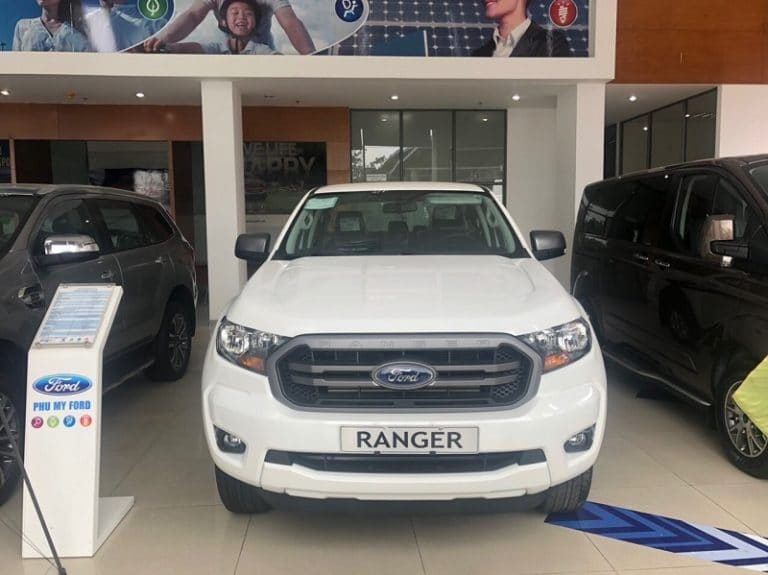 Ford Ranger Limited 2020 | Hai cầu số tự động có gì mới?